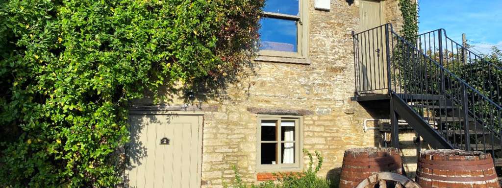 The Red Lion Cricklade – pub, restaurant and inn with online booking
